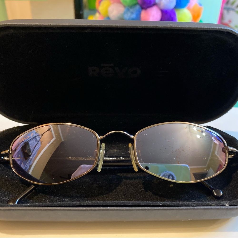 Revo Vintage 3012 Oval Clio Polarized H2o - Gem